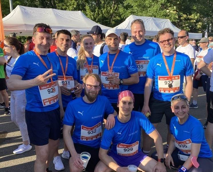 Starte deine Karriere bei Almato